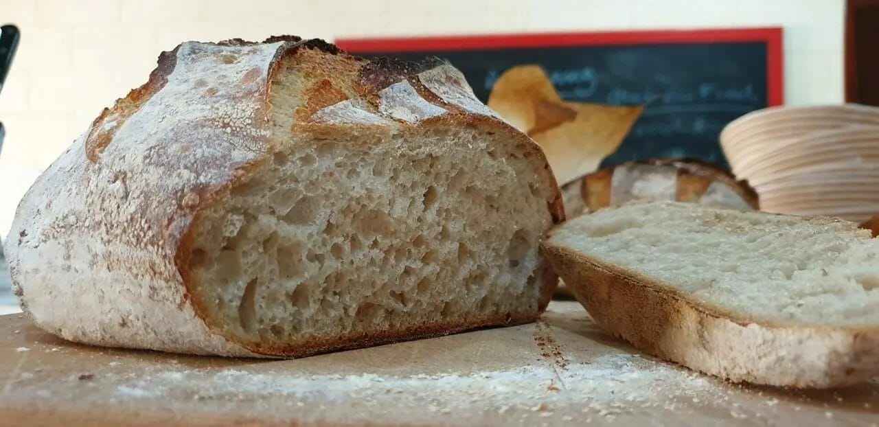 Making Bread with Poolish – Med Kitchen